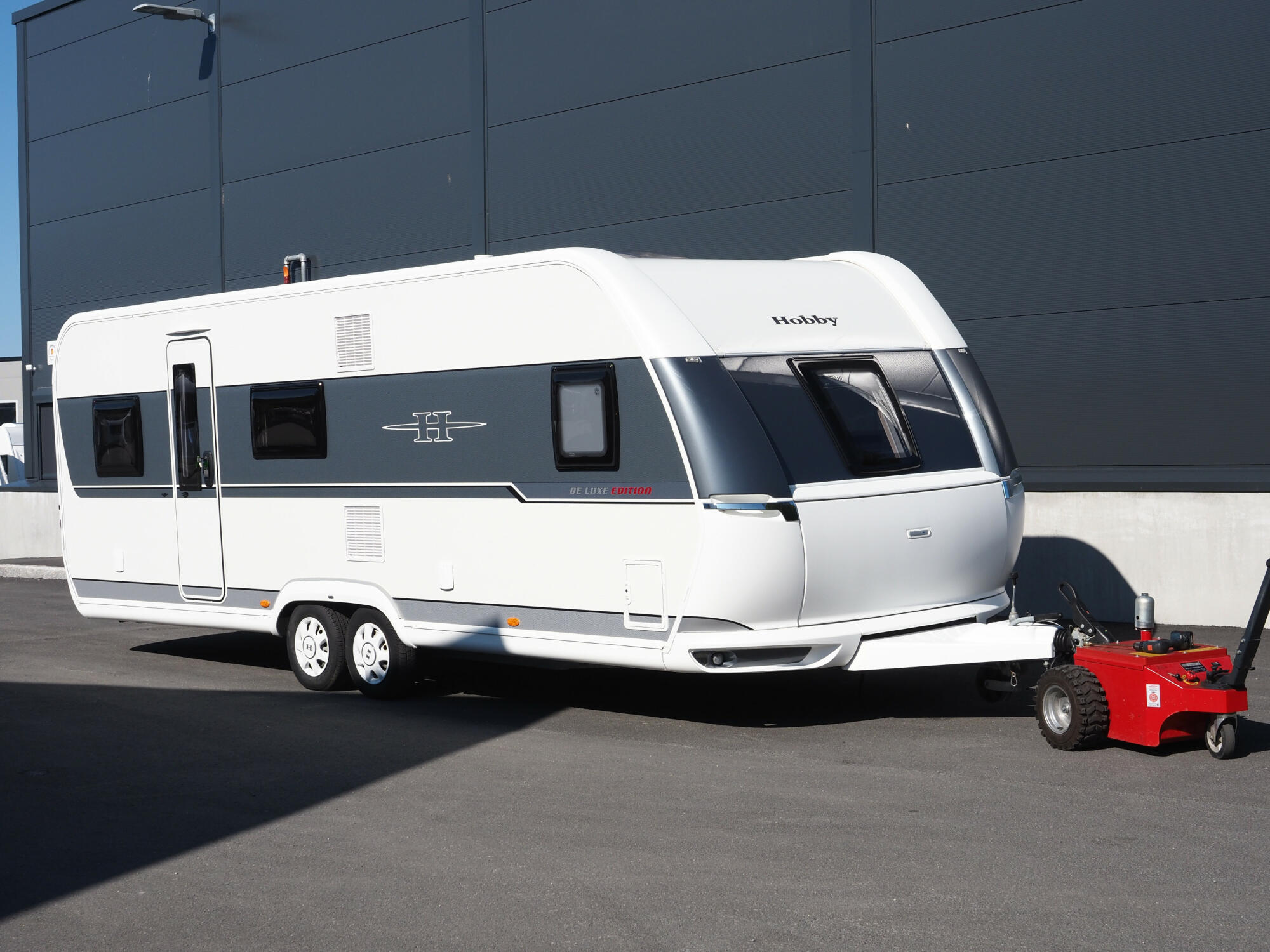 Hobby De Luxe Edition 650 Kmfe