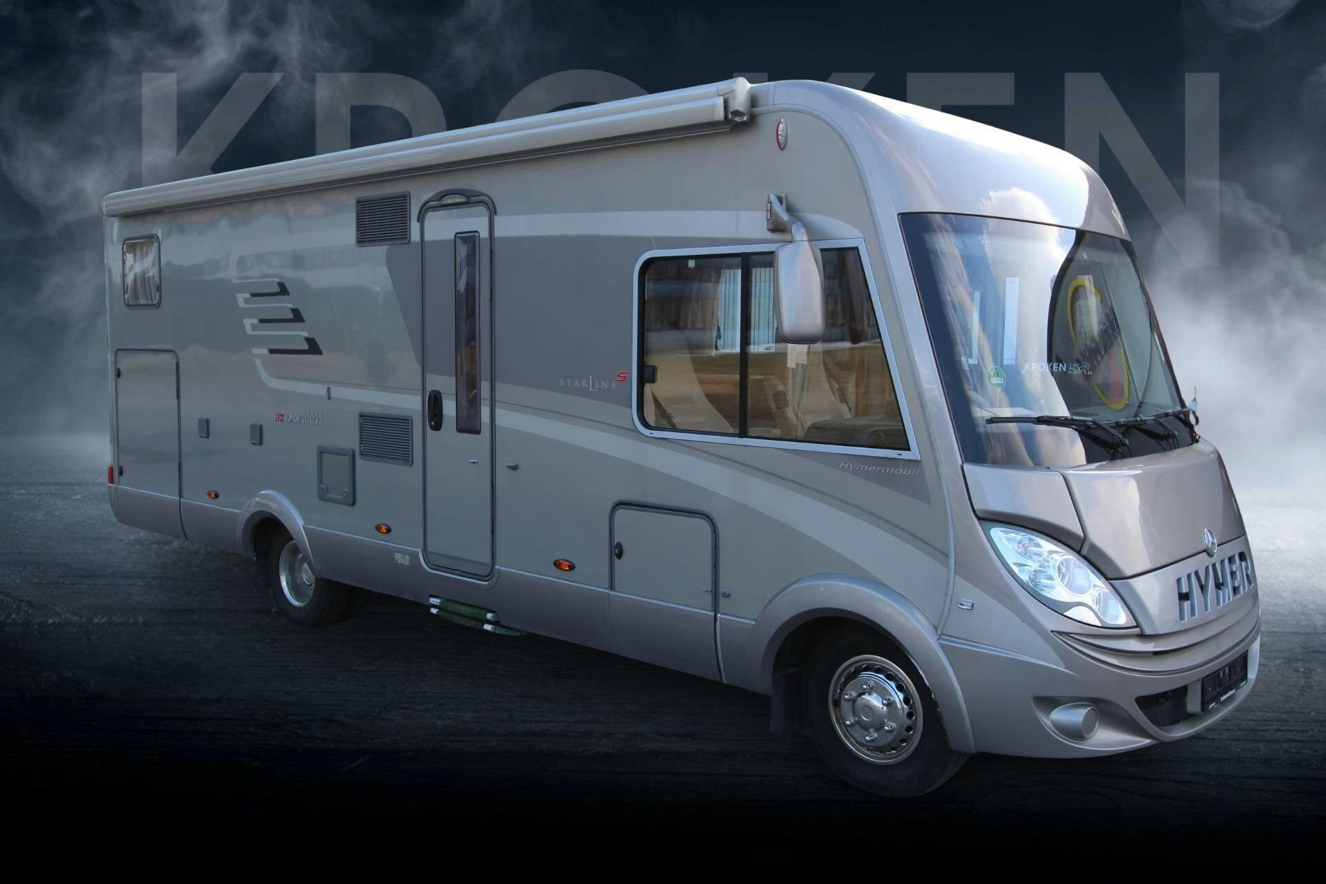 Hymer B 680 2015 Bobiler