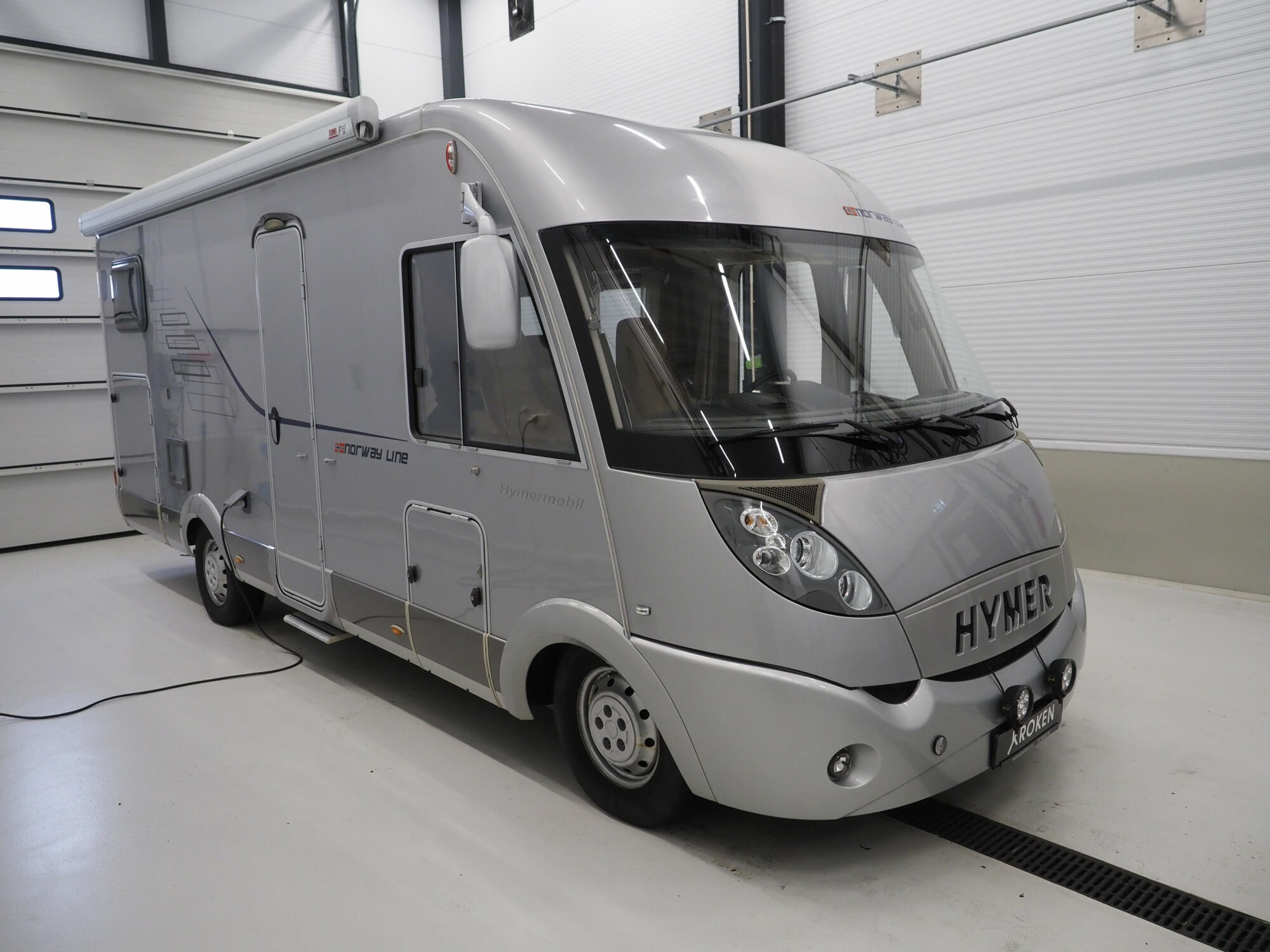 Hymer NORWAY LINE B 614 CL - Hengerfeste - Webasto 2010 Bobiler