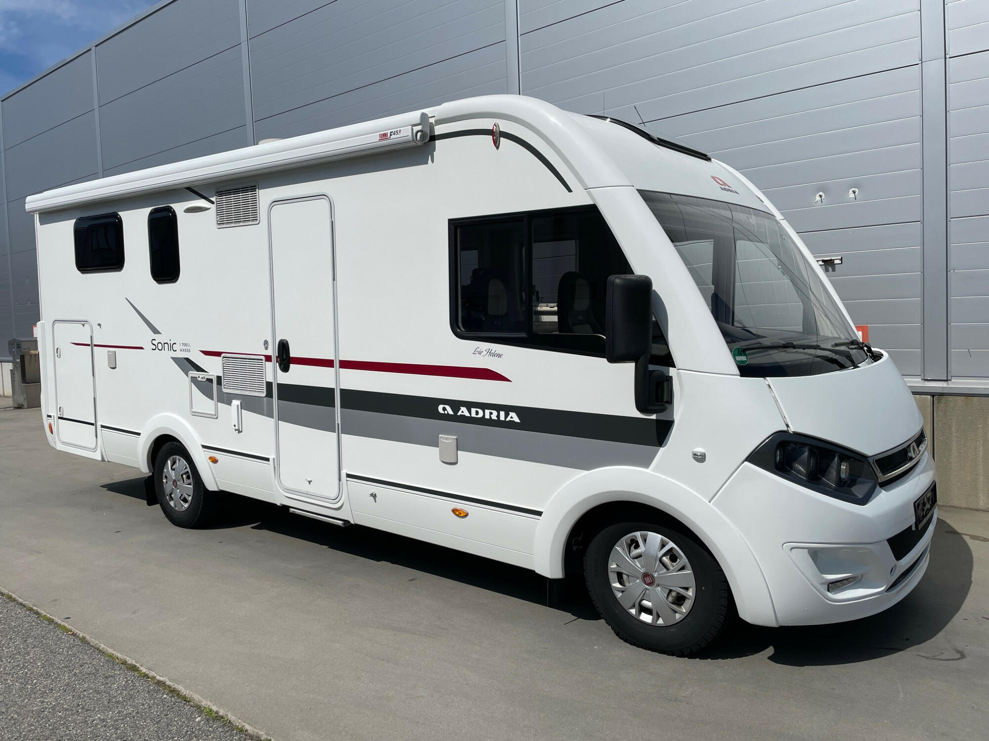 Adria Sonic I 700 SL 2015 Bobiler